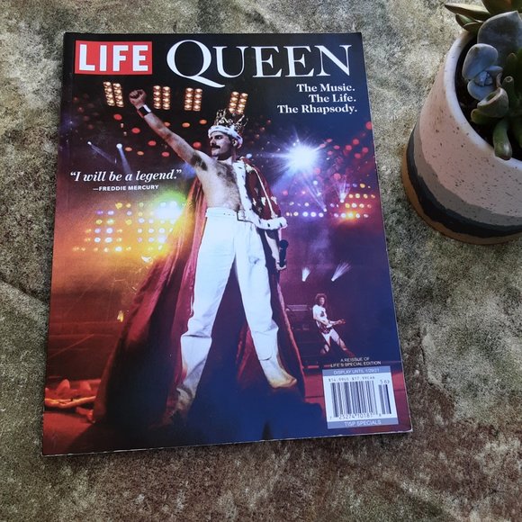 Queen | Other | Life Special Queen Magazine | Poshmark